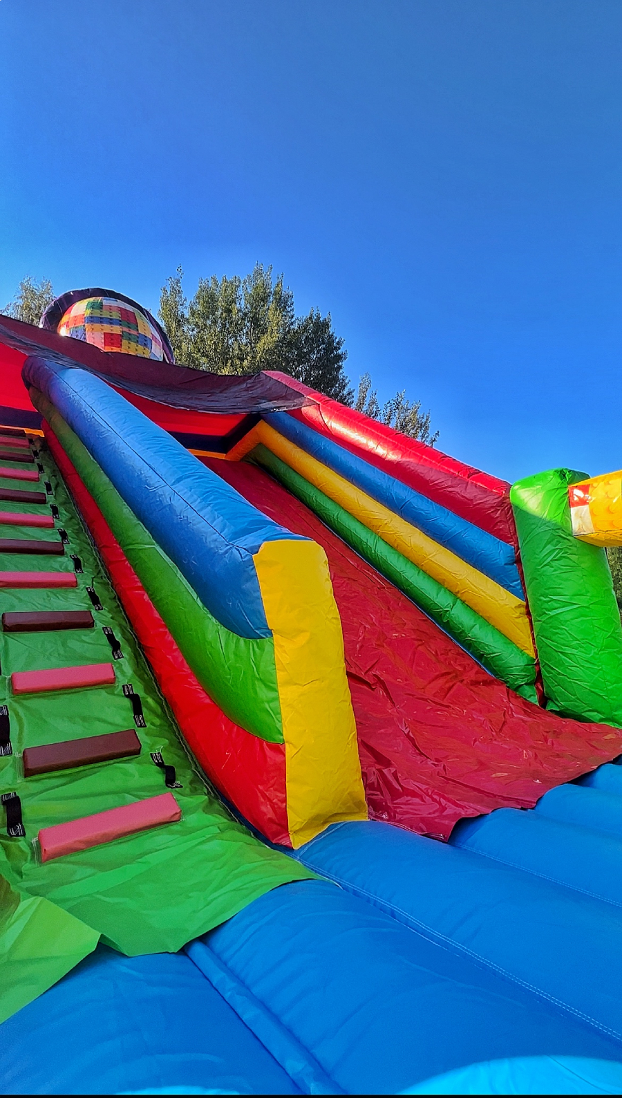 Надувная горка «Лего» в аренду - Развлечения для всех